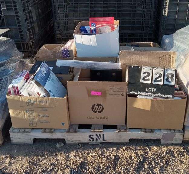 PALLET: PRINTING PAPER & SHEET PROTECTORS - Bentley & Associates, LLC