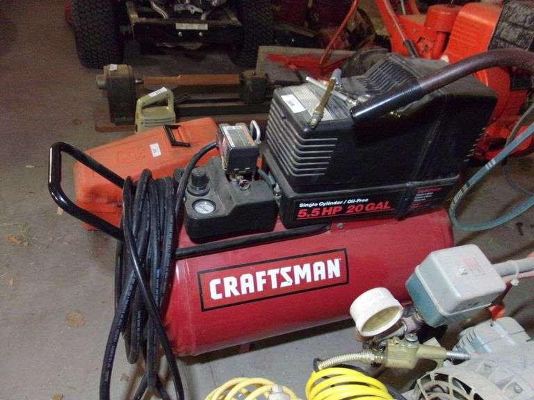 CRAFTSMAN SINGLE-CYLINDER OIL-FREE 5.5HP 20 GALLON AIR COMPRESSOR ...