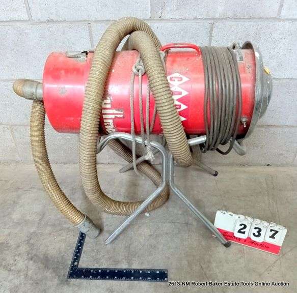 PULLMAN BALL BEARING MOTOR MODEL: JB30, CYCLE 60, AMPS 6.4 - Bentley ...