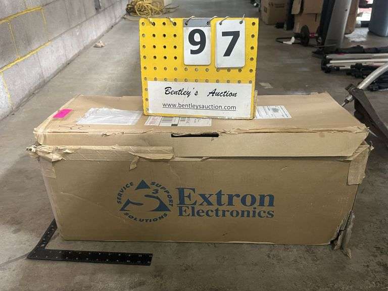 EXTRON SI 3CT LP CEILING SPEAKERS - Bentley & Associates, LLC