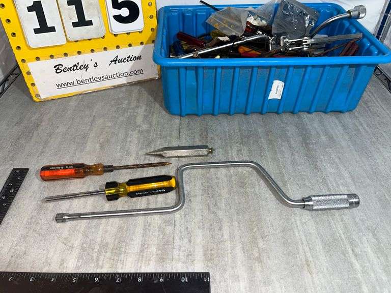 BIN: ASSORTED SCREWDRIVERS, TOOLS & HARDWARE - CONTENTS ONLY - Bentley ...