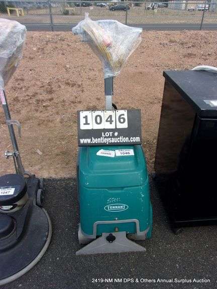 TENNANT E5 CARPET EXTRACTOR - Bentley & Associates, LLC