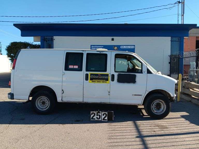 1998 CHEVROLET EXPRESS 2500 VAN UNKNOWN MILES ~ - Bentley & Associates, LLC