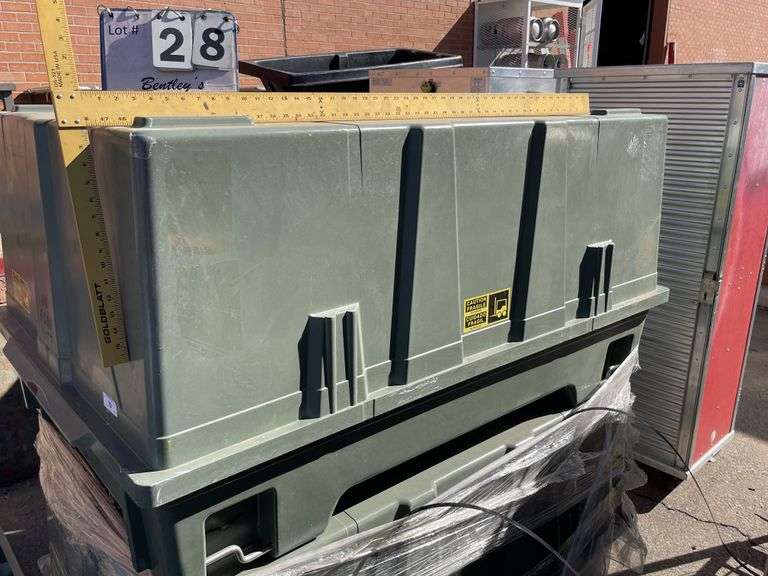 FIBERGLASS POLY CART/MOLDED COVERED SHIPPING CONTAINER/SKID MOTOR CRATE ...