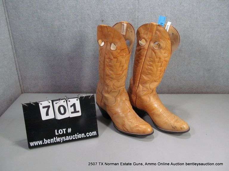 PAIR SANDERS 9E BOOTS - Bentley & Associates, LLC