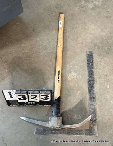 HUSKY WOOD HANDLE PICKAXE - Bentley & Associates, LLC