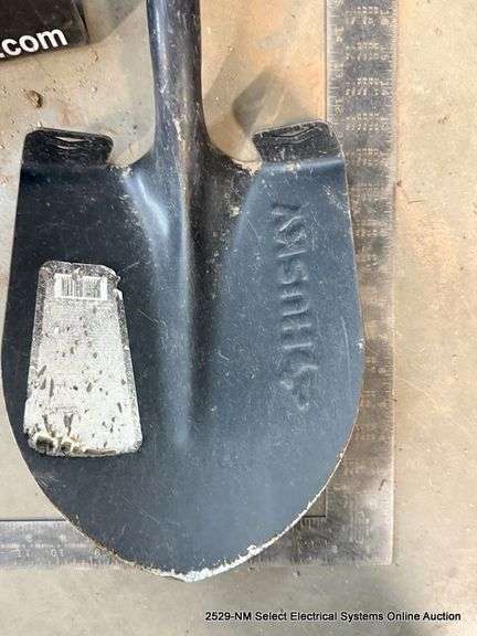BLACK METAL HANDLE ROUND POINT SHOVEL - Bentley & Associates, LLC
