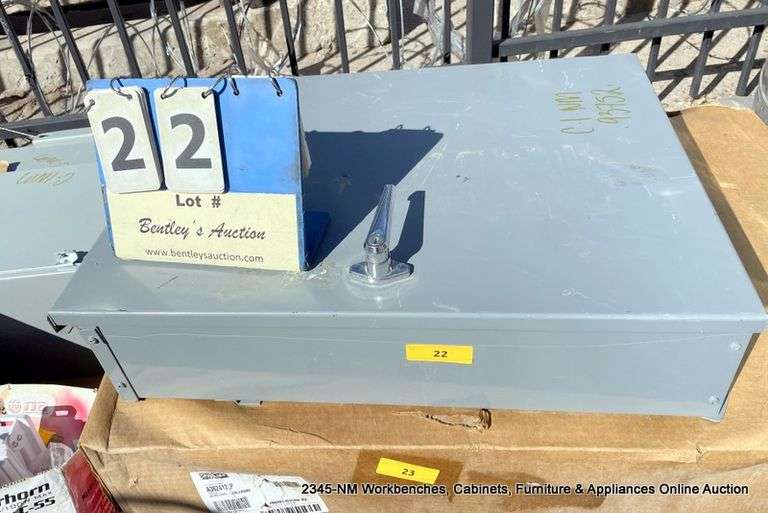 SQUARE D BREAKER BOX/ENCLOSURE WITH BREAKERS - Bentley & Associates, LLC