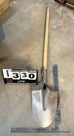 WOOD HANDLE ROUND POINT SHOVEL - Bentley & Associates, LLC