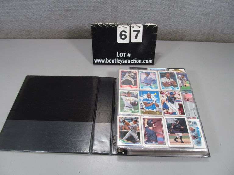 LARGE FOLDER OF BASEBALL CARDS - Bentley & Associates, LLC