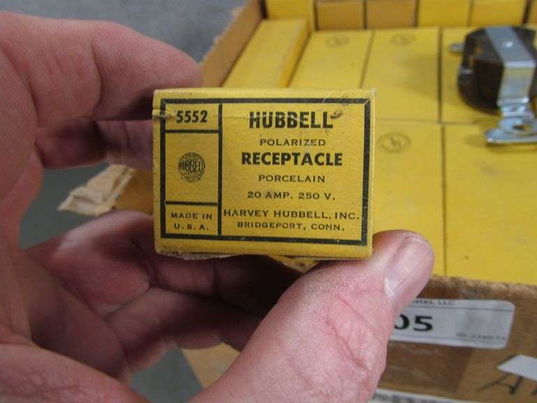 BOX: HUBBLE RECEPTACLES - Bentley & Associates, LLC