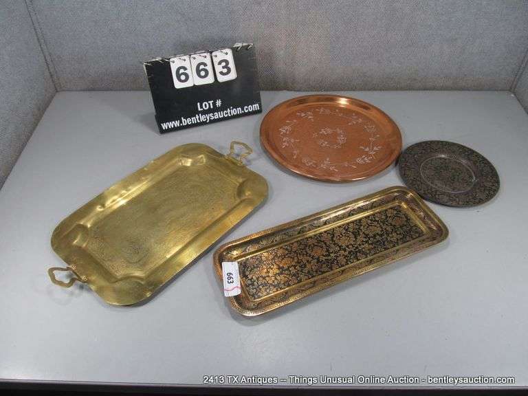 LOT: 4 SMALL COPPER & BRASS SERVING TRAYS - Bentley & Associates, LLC