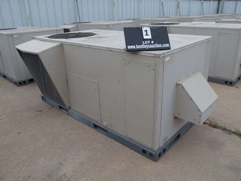 LENNOX HEATING & COOLING ROOFTOP UNIT, MODEL #KGA024S4DS1Y - OUTDOOR ...