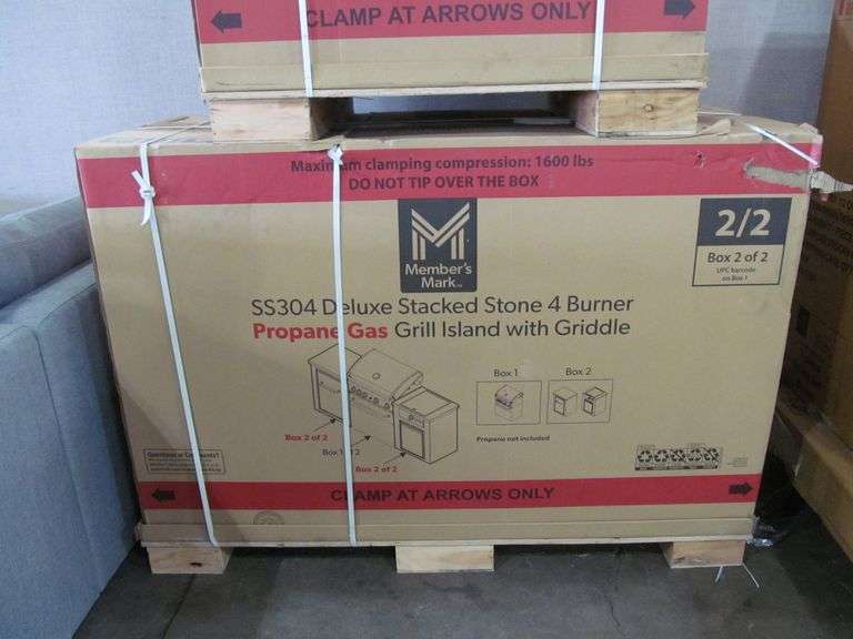 MEMBER'S MARK STAINLESS STEEL DELUXE STACKED STONE 4-BURNER PROPANE GAS ...