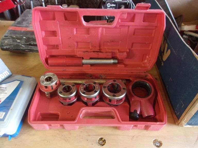 CENTRAL FORGE 30027 RATCHETING PIPE THREADING KIT - Bentley ...