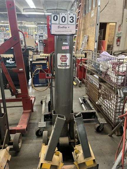 NAPA LIFTING EQUIPMENT MODEL 91-695 HEAVY EQUIPMENT PNEUMATIC JACK ...
