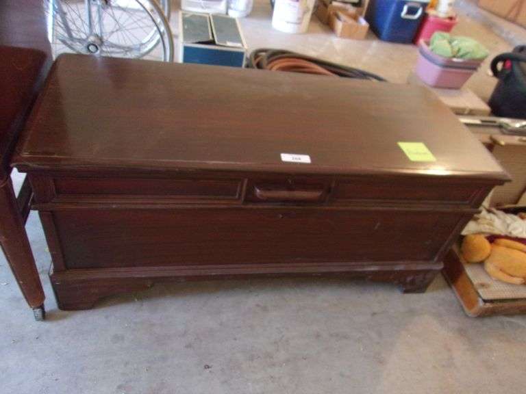 ROOS CEDAR CHEST - Bentley & Associates, LLC