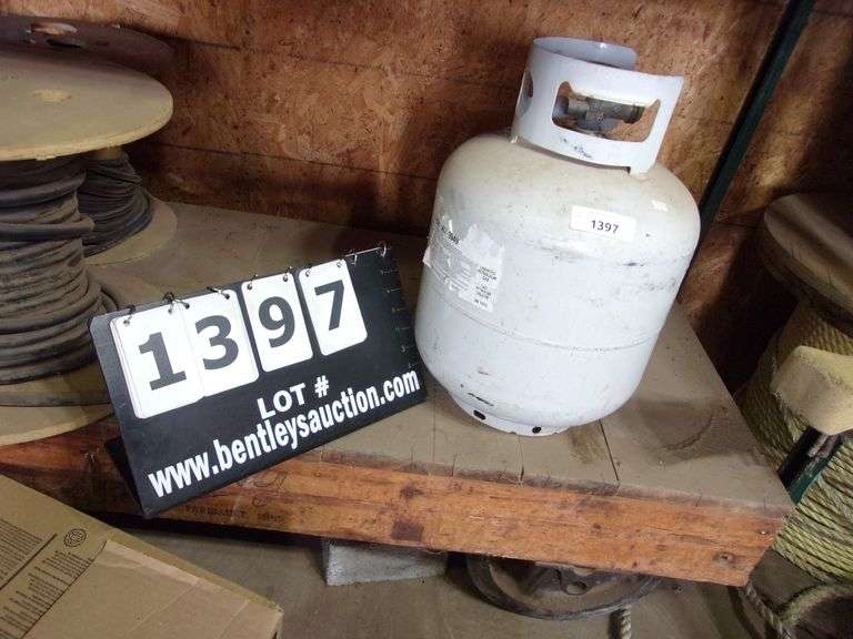 SMALL GAS GRILL PROPANE TANK - Bentley & Associates, LLC