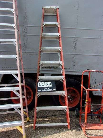 CUPRUM ORANGE FIBERGLASS 8' STEP LADDER - Bentley & Associates, LLC