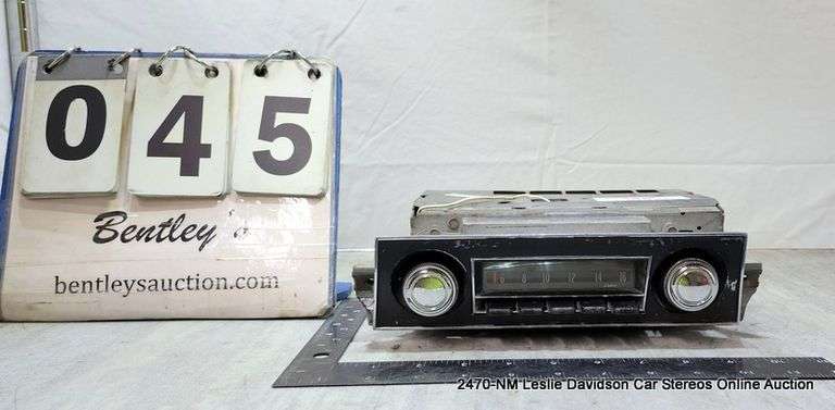 VINTAGE CAR RADIO - DELCO RADIO DIVISION , MODEL: 986823 - Bentley ...
