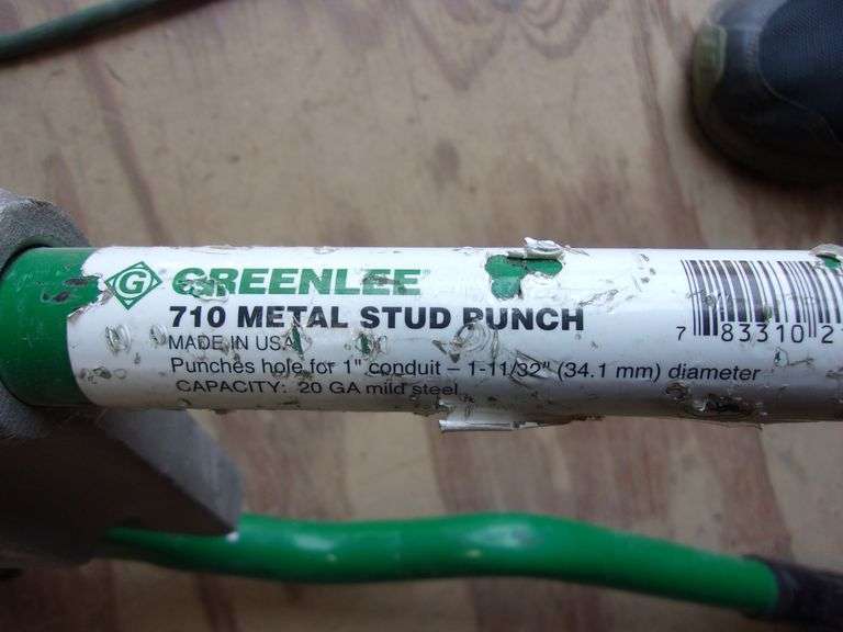 GREENLEE 710 KNOCKOUT PUNCH TOOL/ STUD PUNCH - Bentley & Associates, LLC