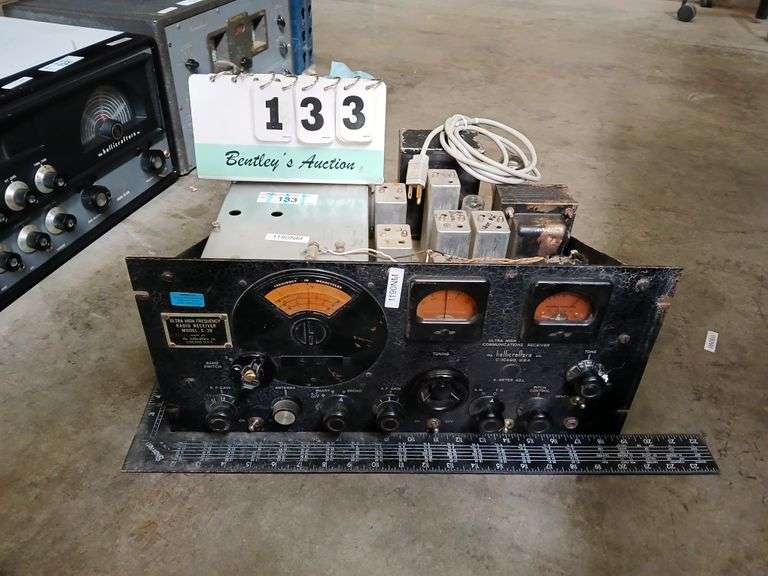 HALLICRAFTERS CO. MODEL S36 ULTRA HIGH FREQUENCY RADIO RECEIVER ...