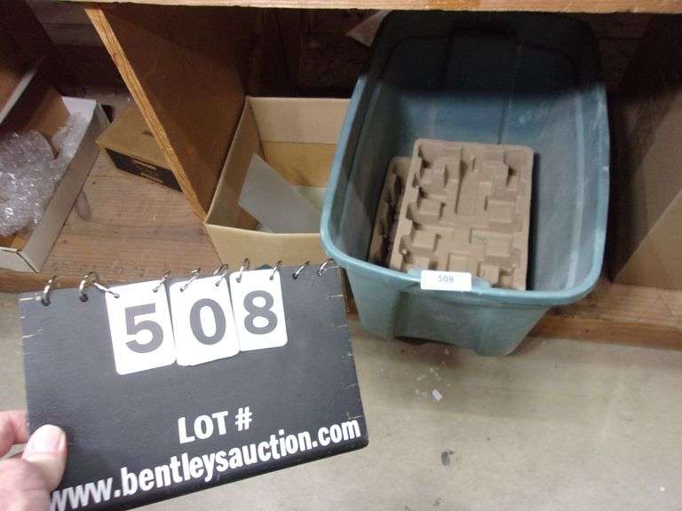 LOT: PLASTIC TUB, BOX GLASS INSERTS - Bentley & Associates, LLC