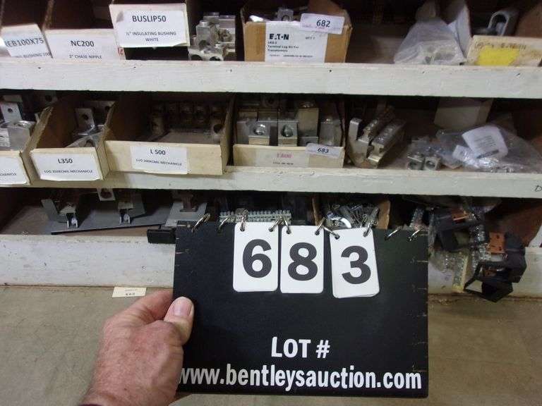 CONTENTS OF SHELF: ASSORTED LUG MECHANICLE L250, L350, 3500, 3600 ...