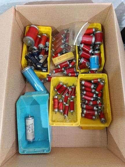 LOT: MISC BARREL FUSES - Bentley & Associates, LLC