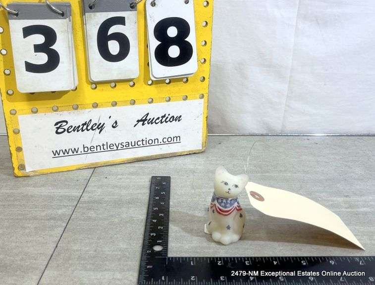 FENTON ART GLASS HAND PAINTED SIGNED KITTY SPANGLED DESIGN DISPLAY ...