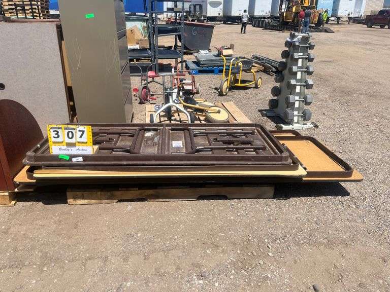 FOLDING TABLES (4X MONEY) - Bentley & Associates, LLC