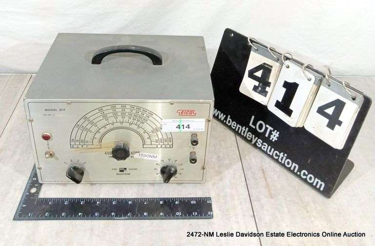 EICO MODEL 377 AUDIO GENERATOR SINE & SQUARE WAVE - Bentley ...