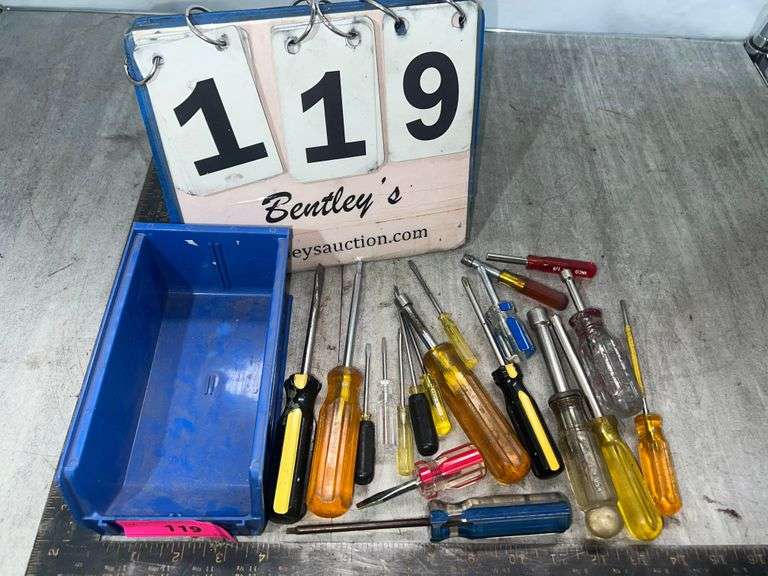 BIN: SCREWDRIVERS - CONTENTS ONLY - Bentley & Associates, LLC