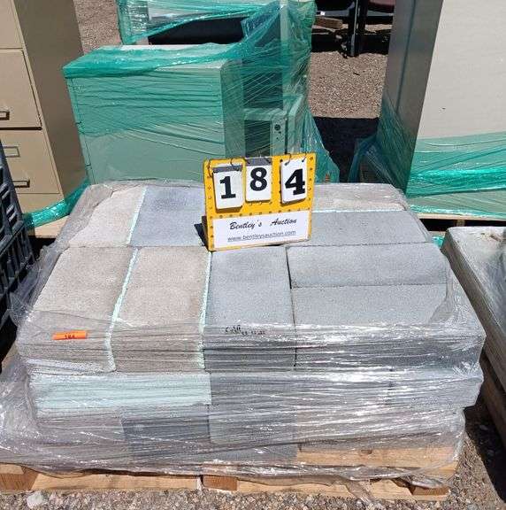 PALLET: MISC CONCRETE BLOCKS - Bentley & Associates, LLC