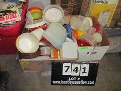 BOXES: ASSORTED TUPPERWARE & POLY STORAGE CONTAINERS (2X MONEY ...