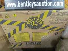 LIONEL CONSTRUCTION TRAIN TRACK - Bentley & Associates, LLC
