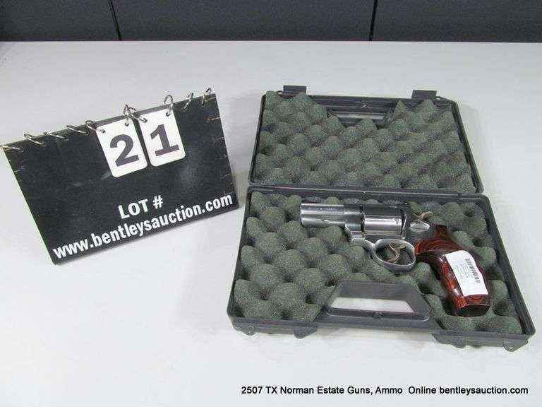 SMITH & WESSON MODEL 629-5 SNUB NOSE REVOLVER, .44 MAGNUM, S/N: CEF5259 ...