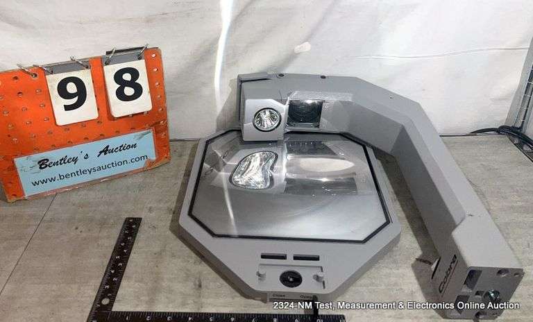 APOLLO VS3000 OVERHEAD PROJECTOR - Bentley & Associates, LLC