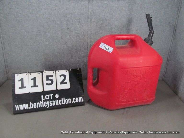BLITZ 5 GALLON GAS CAN - Bentley & Associates, LLC