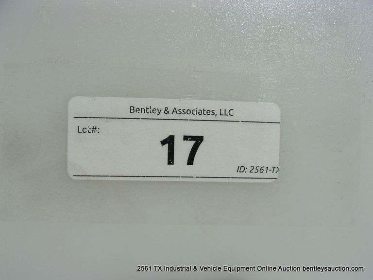 PLASTIC TECHNICS 1000 GALLON VERTICAL POLY TANK W/ FTG - Bentley ...