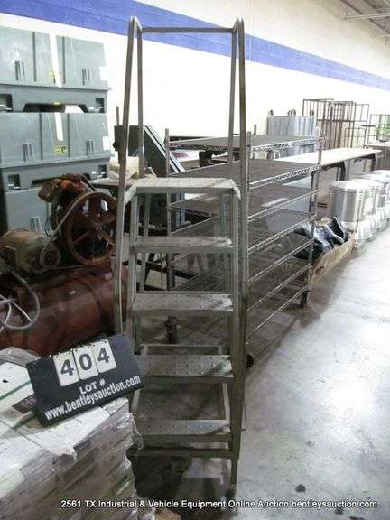 GRAY INDUSTRIAL STEP LADDER W/ WHEELS, 21" X 78" X 40" - Bentley ...