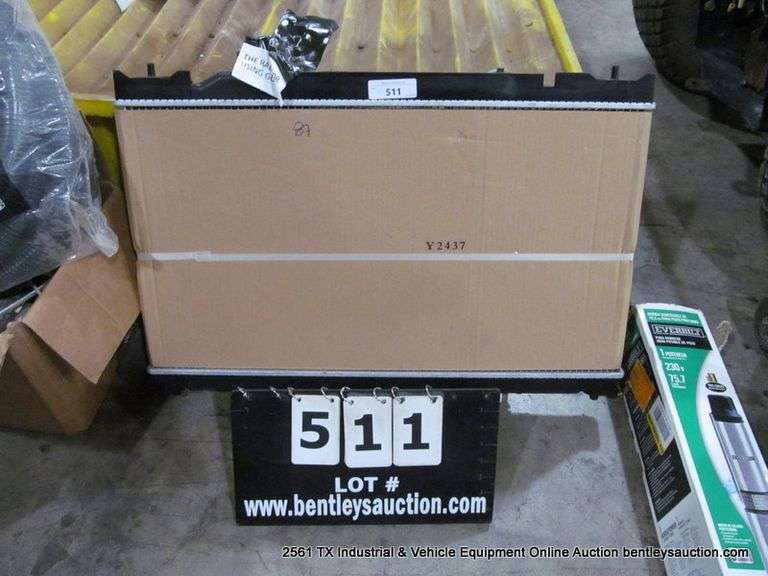 UNKNOWN BRAND RADIATOR ALUMINUM CORE, P/N: PA66-GF25 - Bentley ...