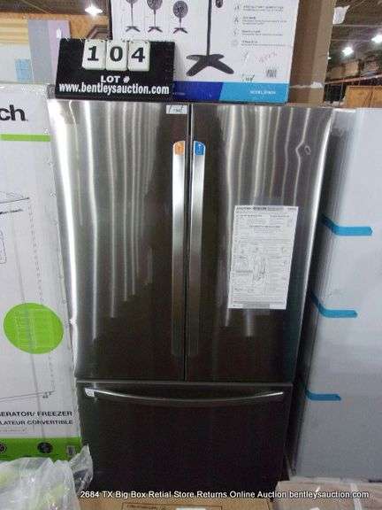 LG REFRIGERATOR AND FREEZER - DAMAGED - Bentley & Associates, LLC
