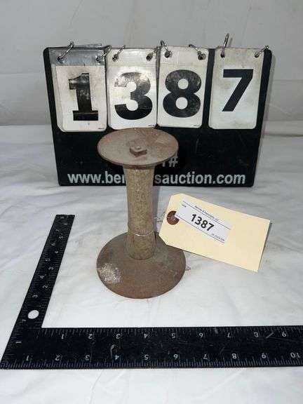 PRIMITIVE HOG SCRAPER - WOOD HANDLE - Bentley & Associates, LLC