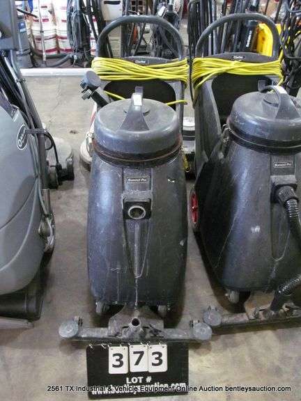 CLARKE SUMMIT PRO MODEL: 18SQ WET/DRY VAC - Bentley & Associates, LLC