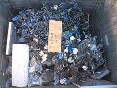 PALLET: KEYBOARDS & WIRE - 242 LBS GROSS WEIGHT - Bentley & Associates, LLC