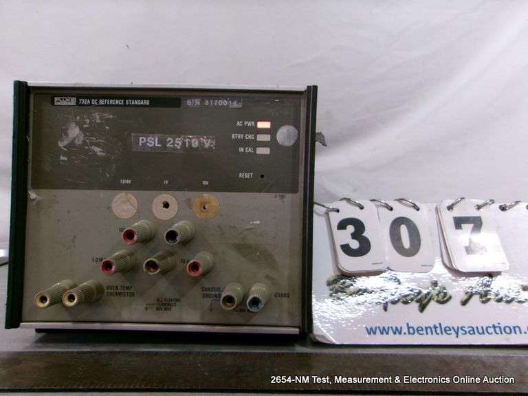 FLUKE 732A DC REFERENCE STANDARD S/N: 3170014 - Bentley & Associates, LLC