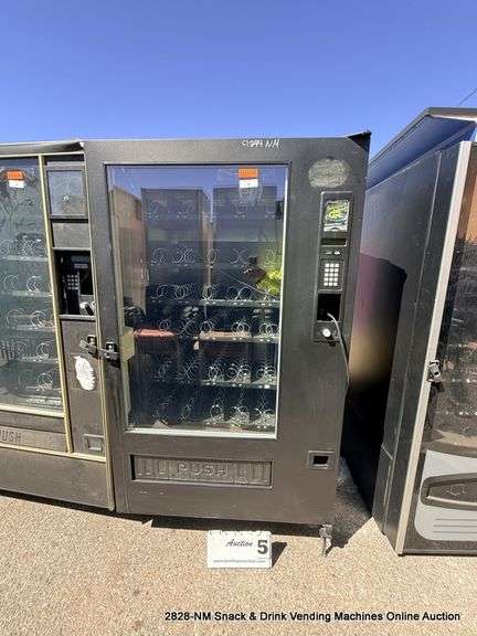 GPL CRANE NATIONAL VENDORS VENDING MACHINE MODEL: 6500 - Bentley ...