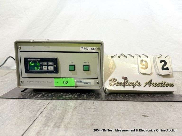 GRASEBY SPECAC 20121 AUTOMATIC TEMPERATURE CONTROLLER - Bentley ...