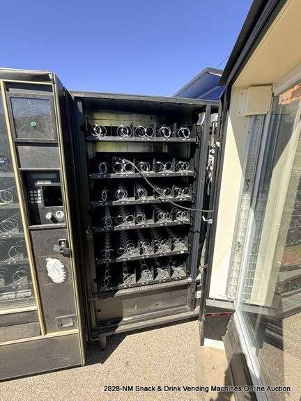 GPL CRANE NATIONAL VENDORS VENDING MACHINE MODEL: 6500 - Bentley ...